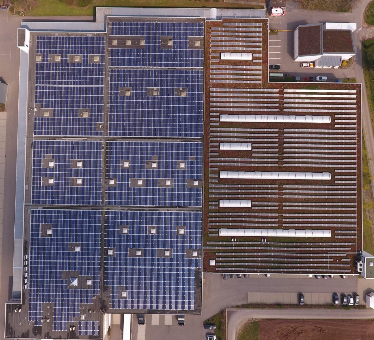 Photovoltaik auf dem Flachdach effizient einsetzen